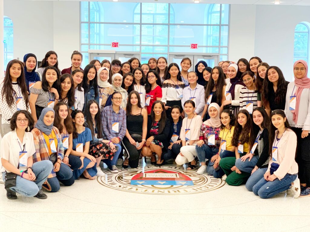 TechGirls İle ABD’de Ücretsiz Yaz Değişim Programı Şansı
